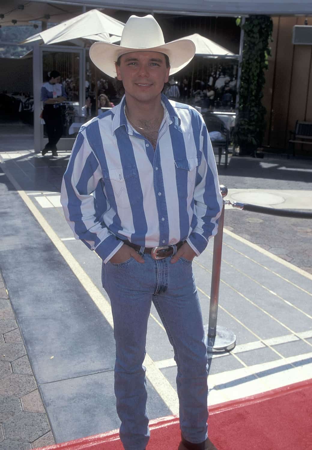 Kenny Chesney - Bonafide Country Music Superstar