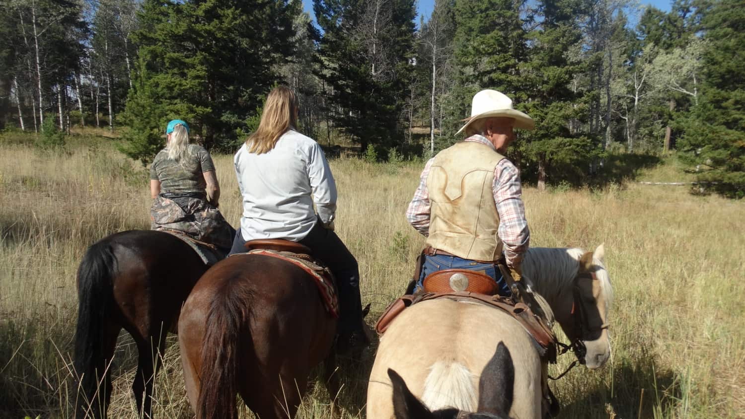 Horse Back Riding at A-P Guest Ranch Nicola Valley Merritt BC.